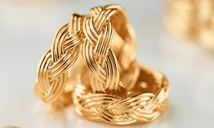 Rings for her | Handcrafted gold & silver | Ole Lynggaard