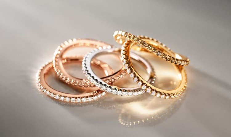 Rings for her | Handcrafted gold & silver | Ole Lynggaard